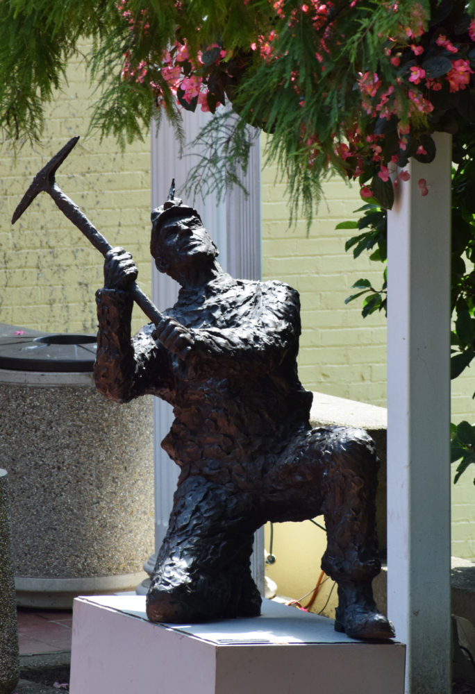 Inaugural Sculpture Exhibit Opens At Oglebay’s Bissonnette Gardens ...